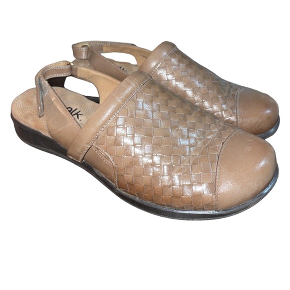 SoftWalk | Shoes | Soft Walk Velcro Back Strap Shoes | Poshmark